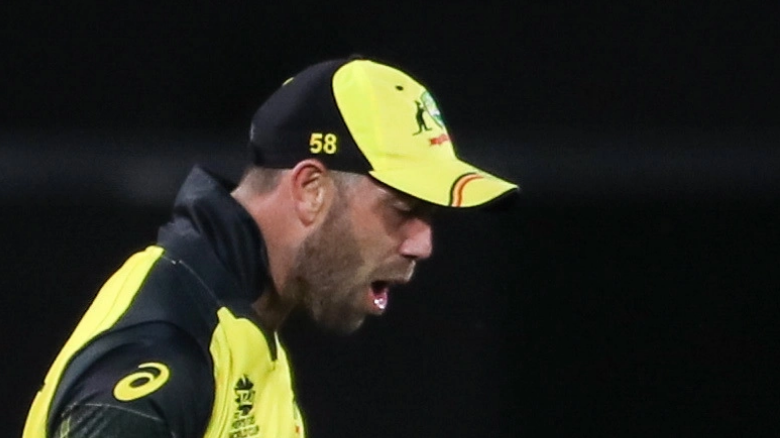 Australia's star Glenn Maxwell has a horrendous broken leg. He had to ...